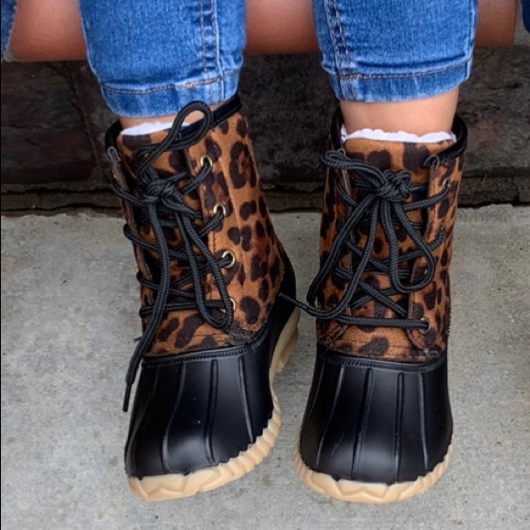 Shoeroom21 boutique | Shoes | Girls Leopard Duck Boots | Poshmark